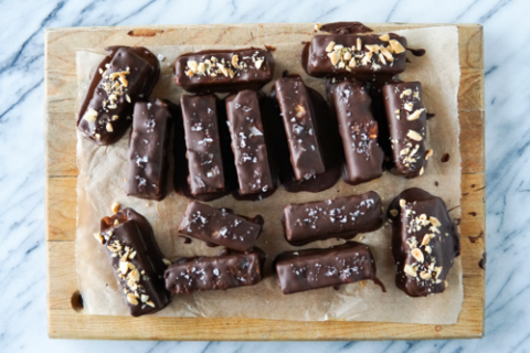 Peanut Butter Snickers Bars | Natalie Cooks