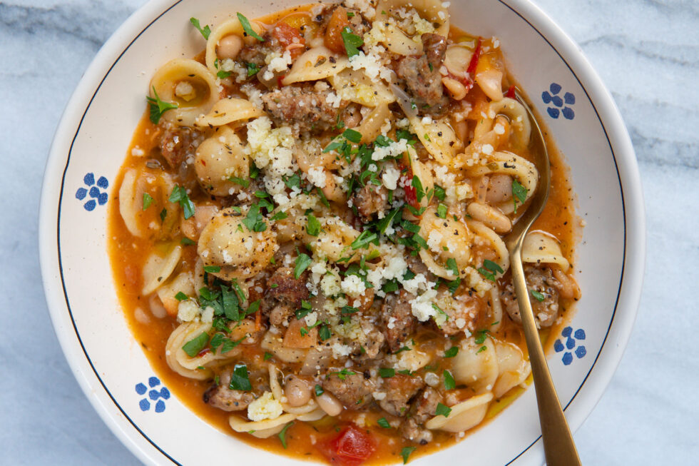 One Pot Brothy Tomato Pasta with Sausage and Beans (Instant Pot option ...
